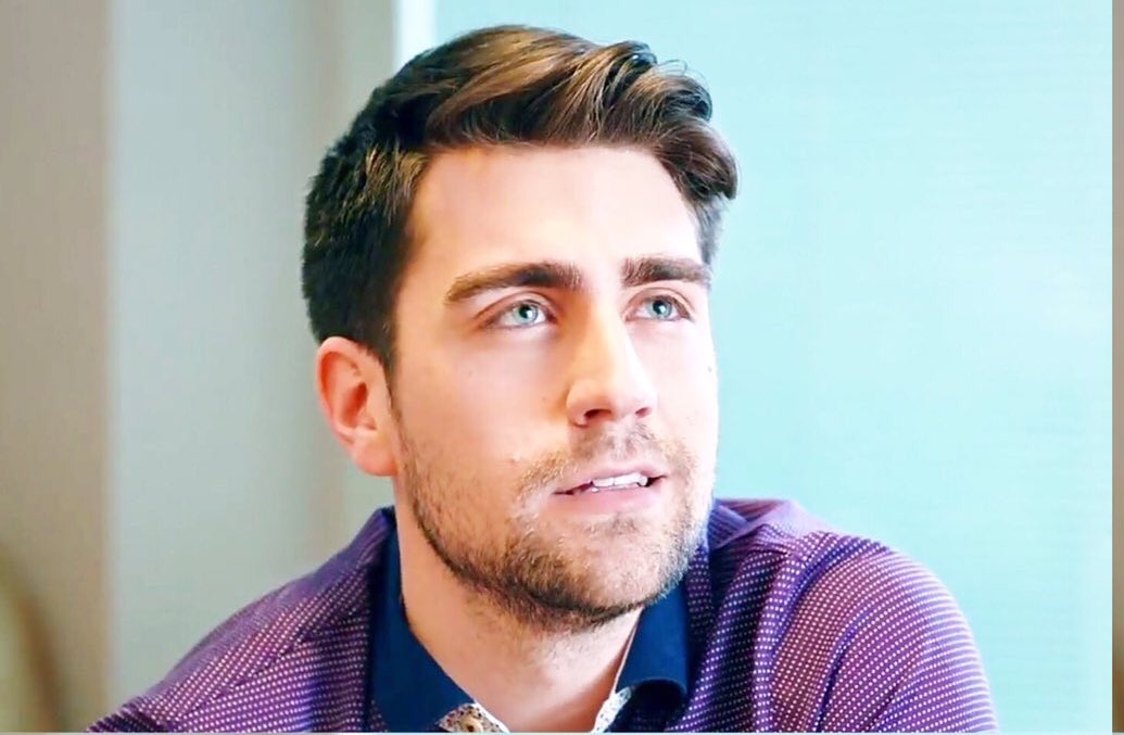 Hazal Kaya ve Çağlar Ertuğrul’un yeni dizisi sete çıktı! Sorgu Odası ...